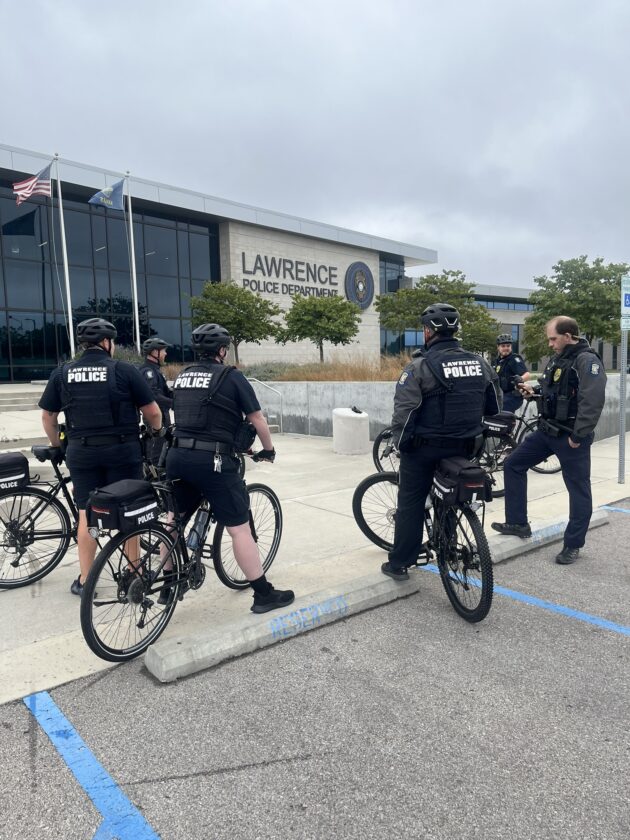 Lawrence police officers complete bike training program, learning how ...